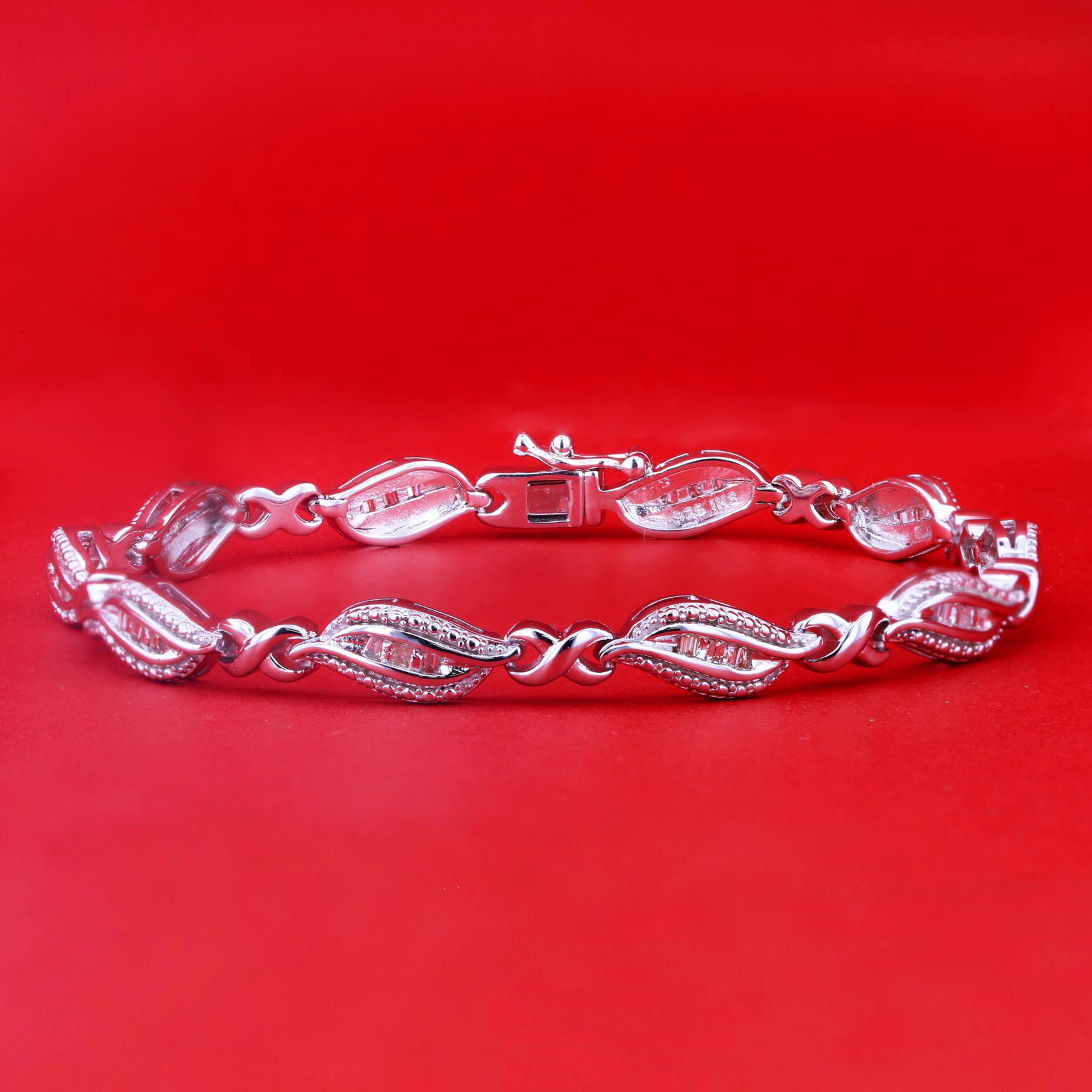 At Last Diamond Bracelet – Steven Singer Jewelers